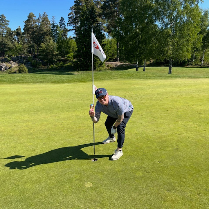 HIO - Fredrik Vindelälv | Dormy Golf